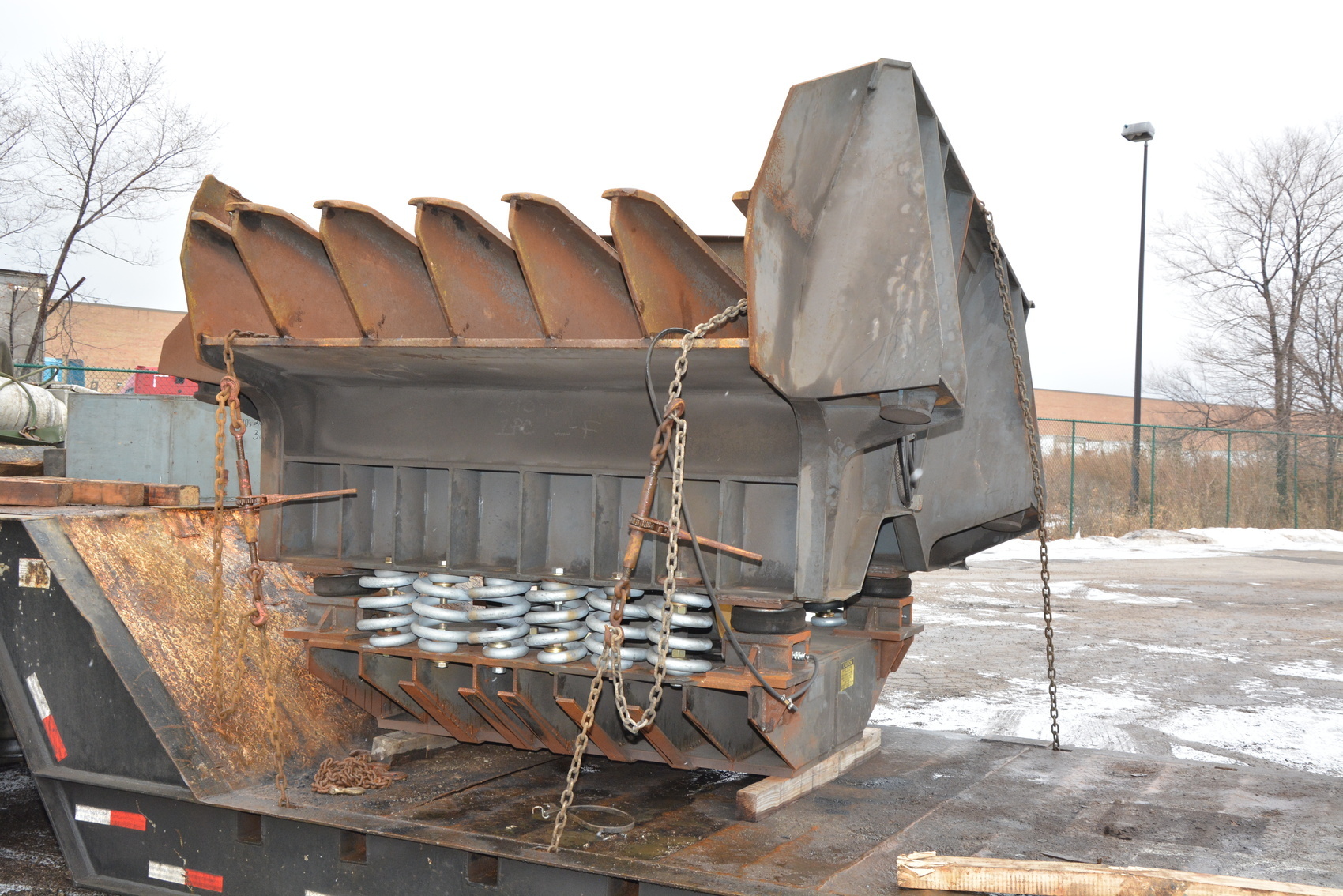 General Kinematics Mold Shakeout sand casting Shaker Vibratory Table