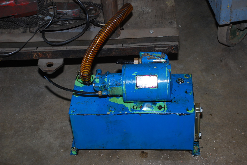 A-Ryung Pump Motor Trochoid hydraulic AMTP-3M-100 3 Ph Induction Motor