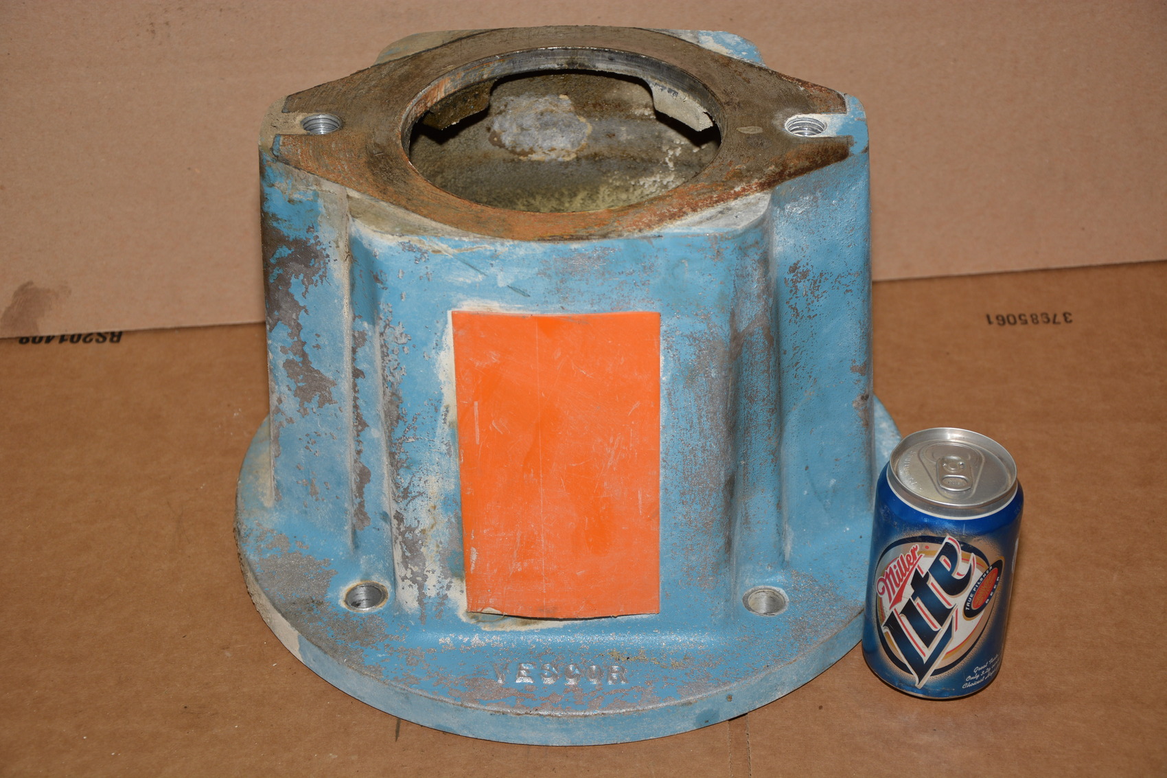 Vescor Hydraulic Pump Motor Adapter Flange, 14" Diameter X 9-1/8" Tall