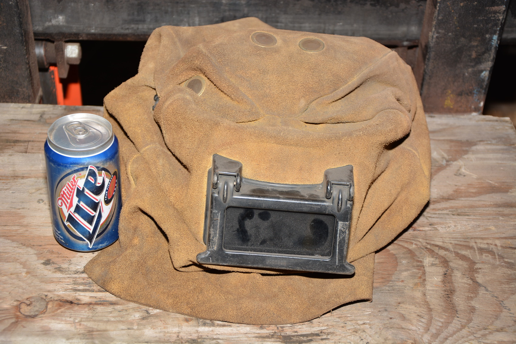 Jackson Cutting Welding Helmet with Leather Surround
