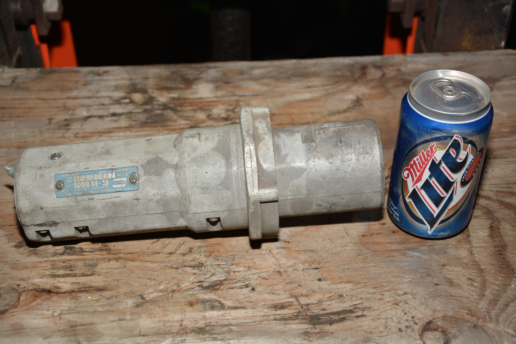 Crouse-Hinds Type APJ10487-M72 Arktite Plug, 4-Pole, 100 Amps