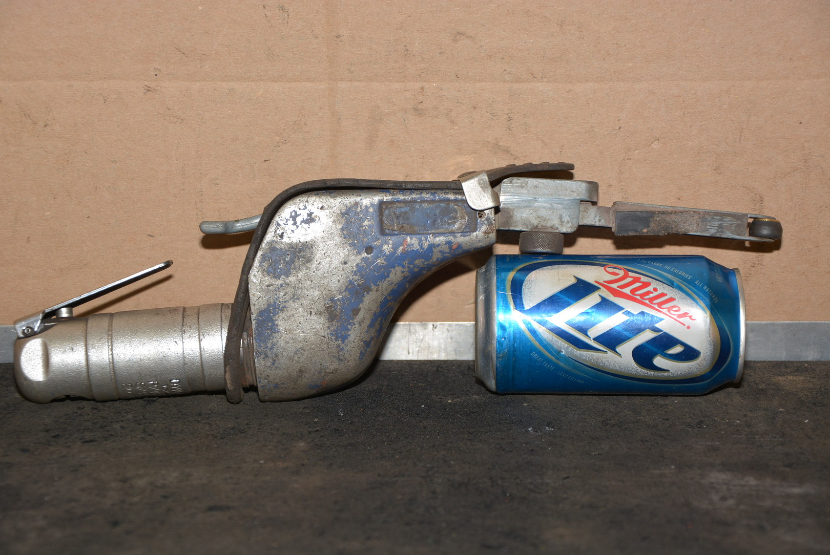 Dynabrade"Dynafile"Pneumatic Belt Sander Grinder,Made in USA