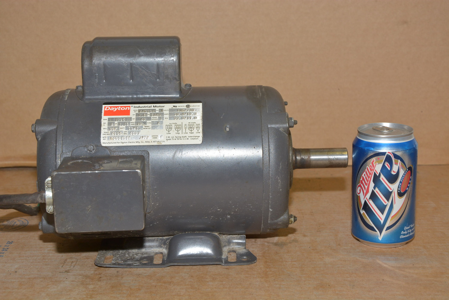 Dayton 1.5 HP,1/60/115/230V Single Phase Motor,1725 RPM nopl