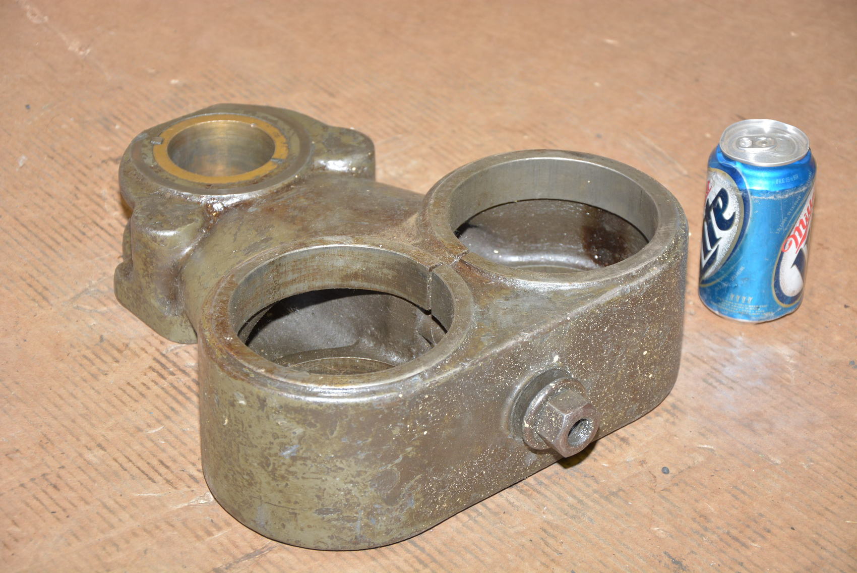 OUTBOARD ARBOR SUPPORT,MILWAUKEE KEARNEY TRECKER #3 HORIZONTAL MILL