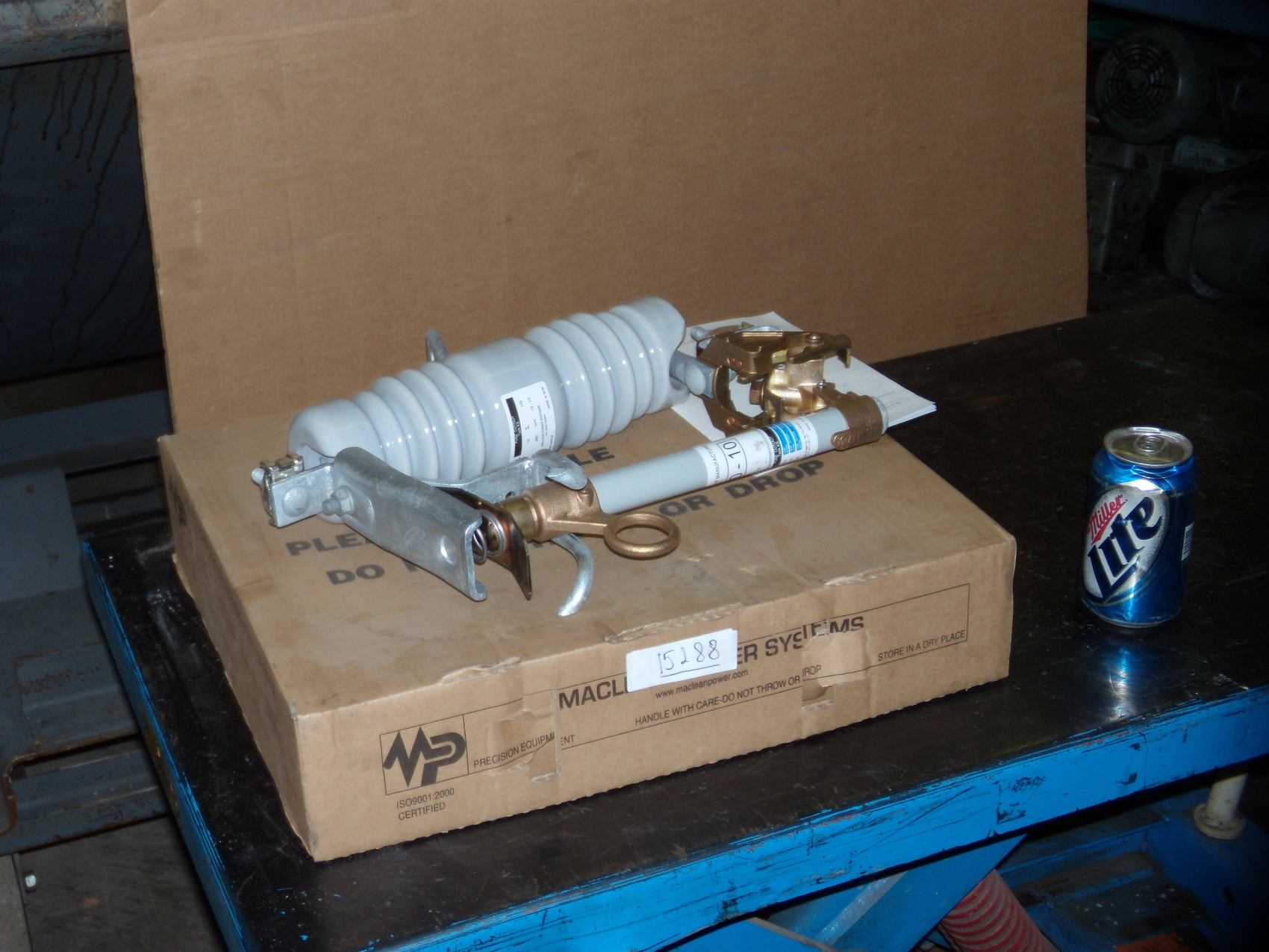 NEW Maclean Power System XS FUSE CUTOUT 89021R10-D