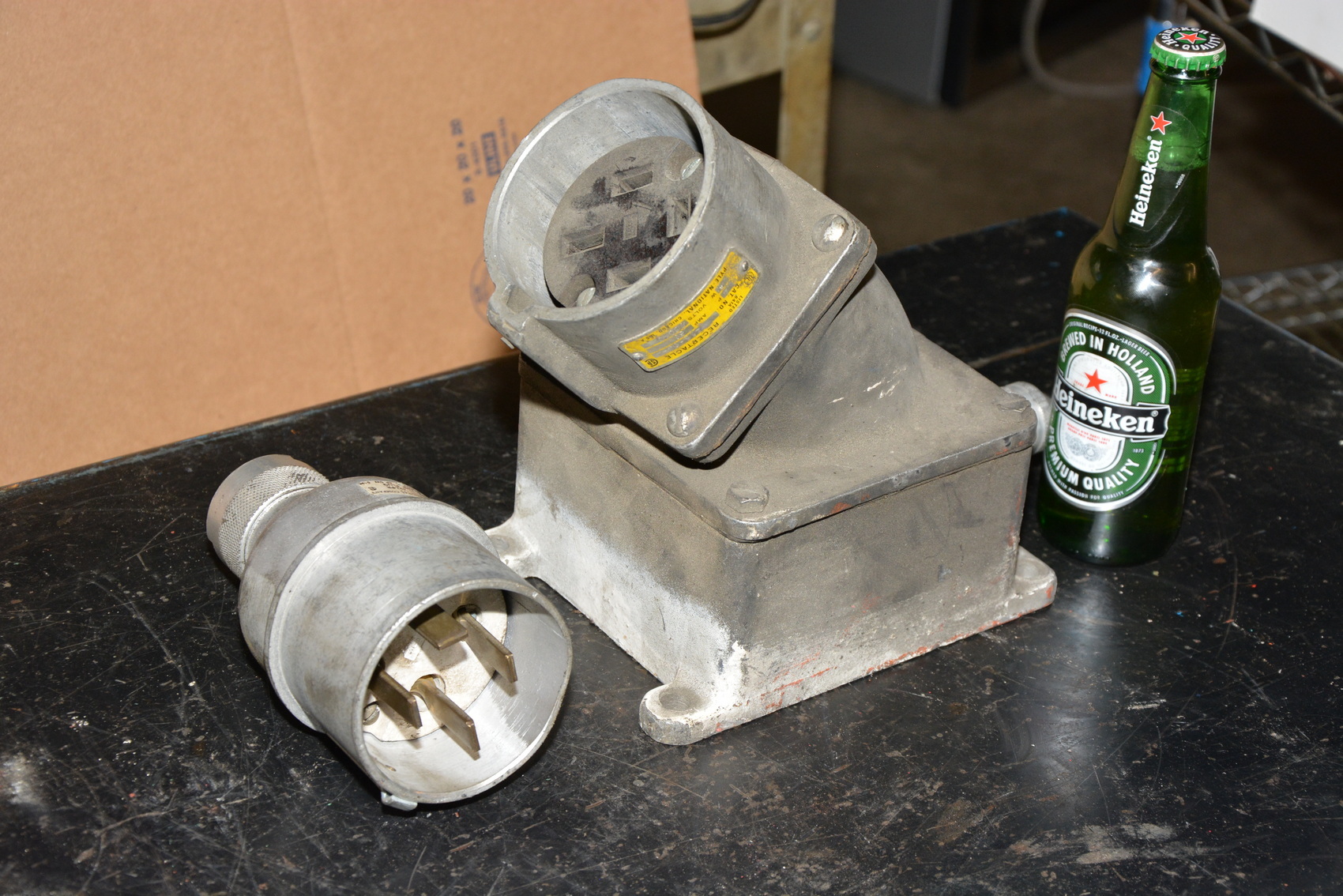 Pyle-National 422-PR plug and 422-08-4 Receptacle;600 VAC;4 pole