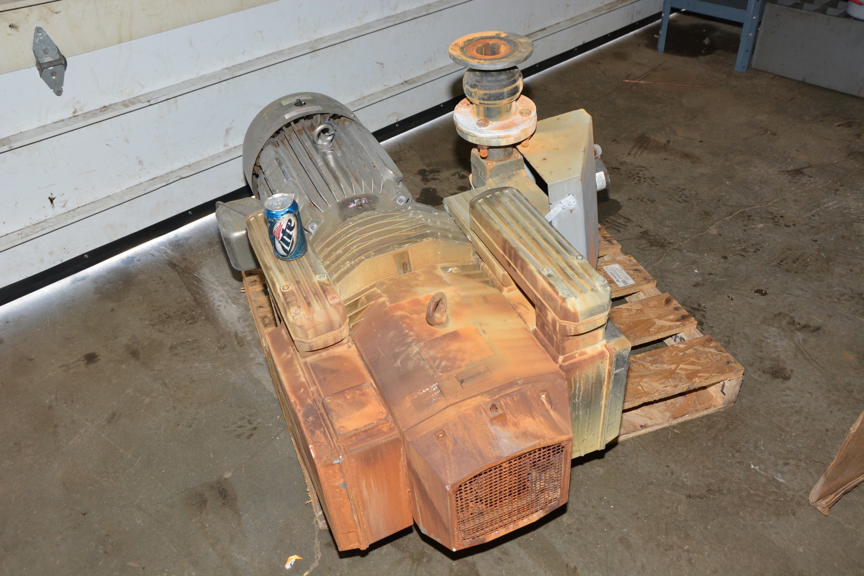 Becker DTLF 250 Oil-less Air Compressor w/20 hp Electric Motor