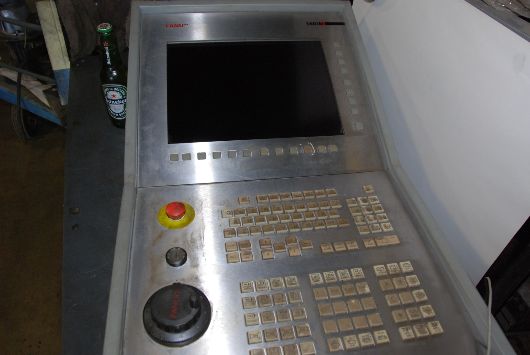 Fanuc A08B-0084-J012 Display Unit 160i itb
