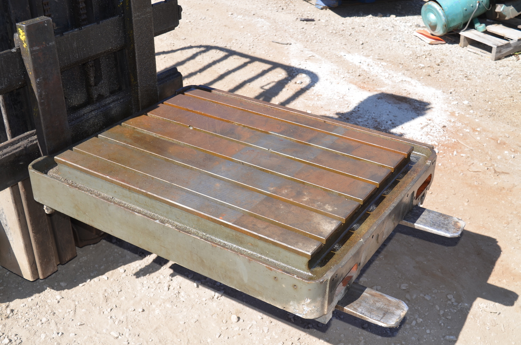 ACU-RITE CNC T-Slotted Table;33X39.5";(T-SLOTTED SURFACE 26X34)