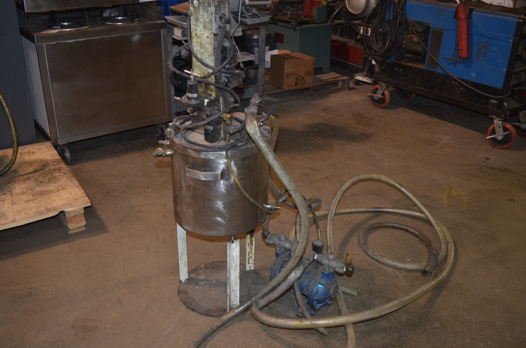 5 GAL stainless jacketed mixing tank,paddle pneumatic diahpragm pump