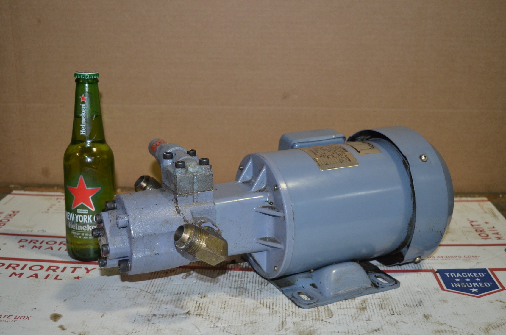 Nippon 2MY750-216HWMVB Motor-Trochoid Pump;0.75KW;3PH