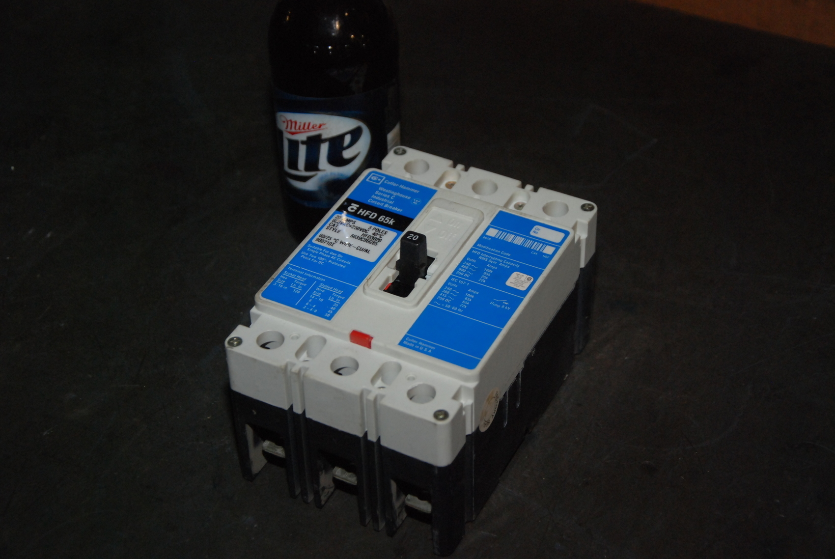 NEW Westinghouse HFD3020 20 Amp Circuit Breaker 600 VAC 250 VDC 20397