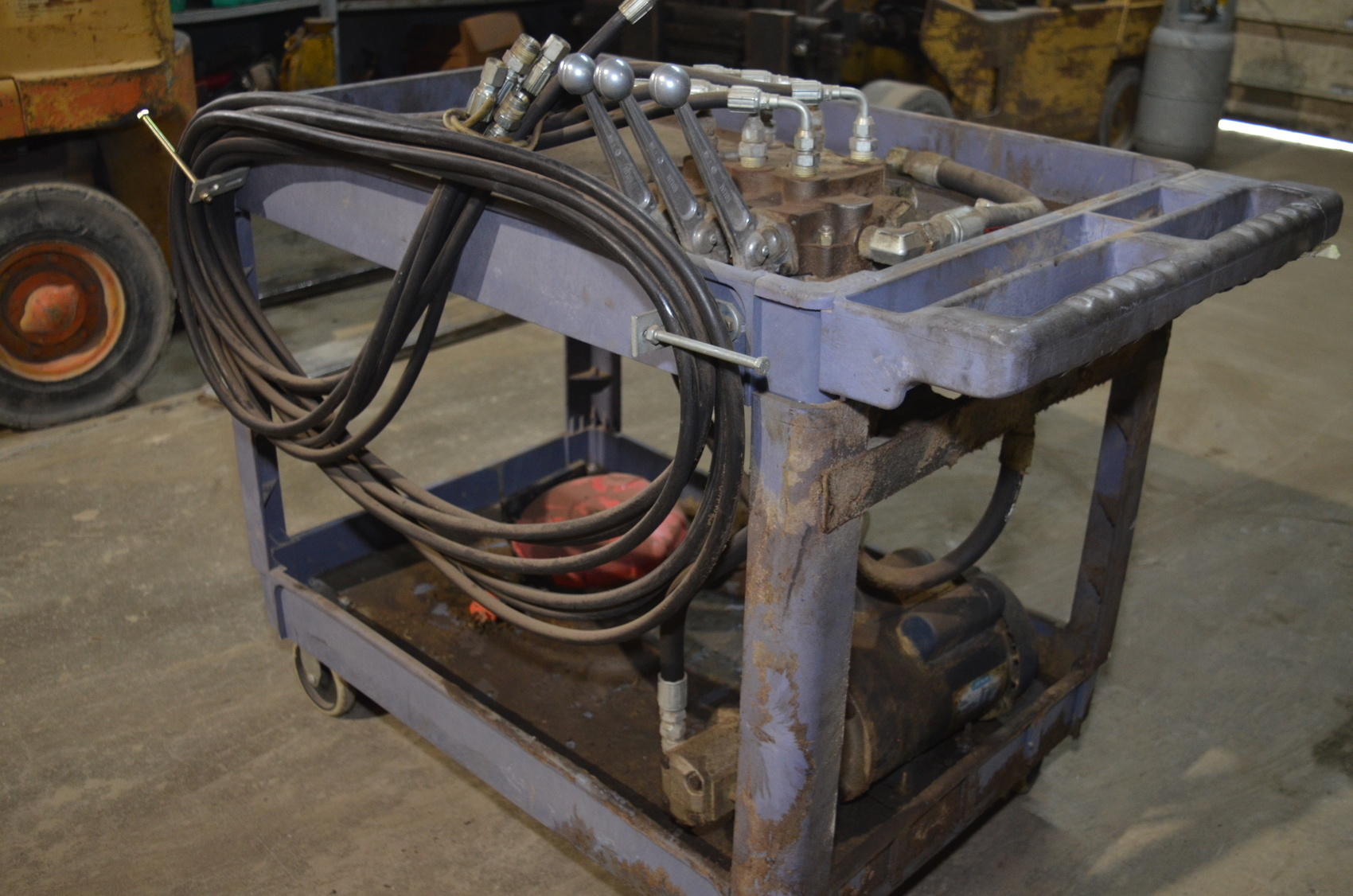 1.5 HP SINGLE PHASE HYDRAULIC PUMP with THREE SPOOL VALVE