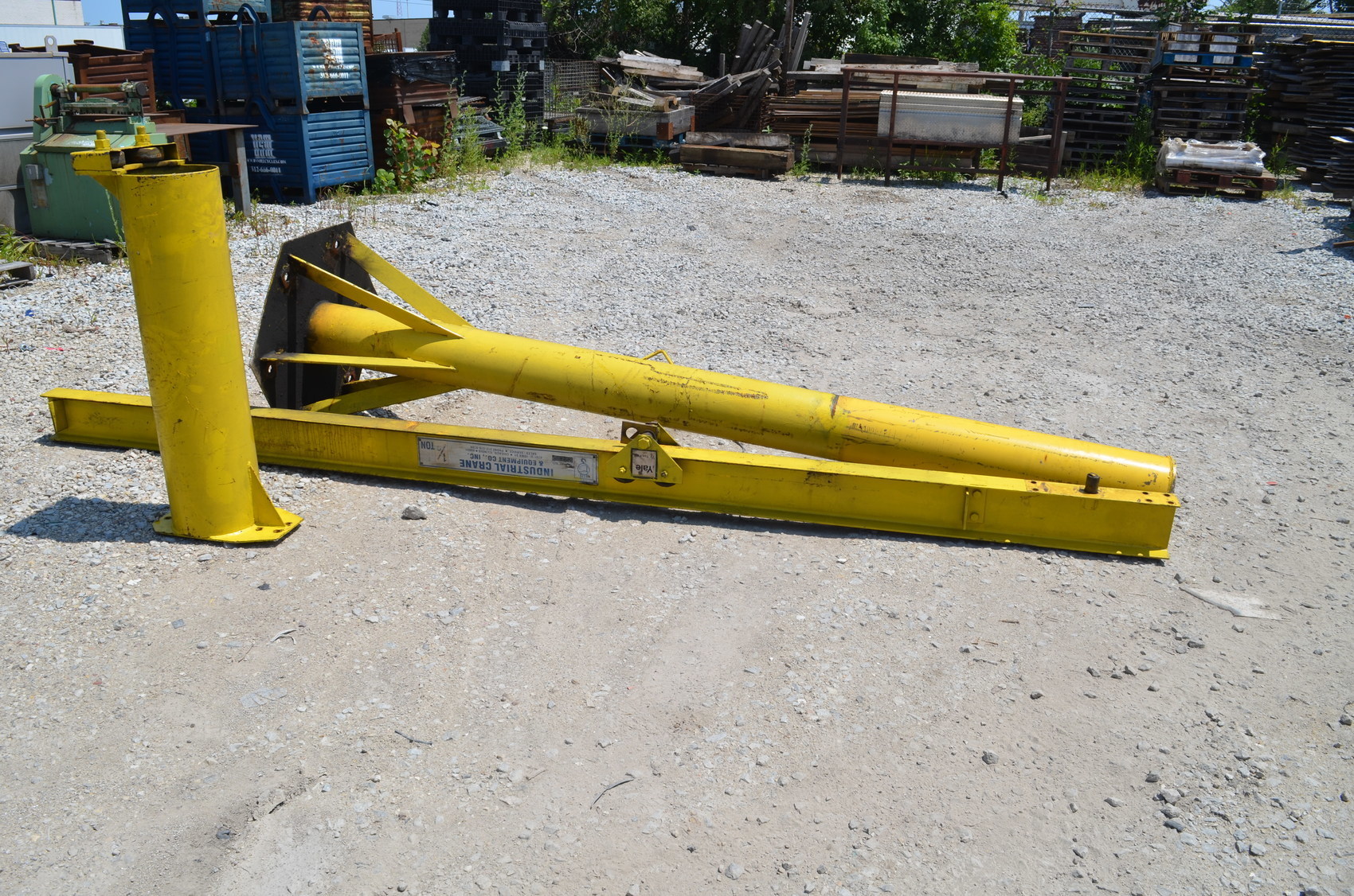 Industrial 1/2 Ton Free Standing Jib Crane HUB 120"SPAN 155"beam