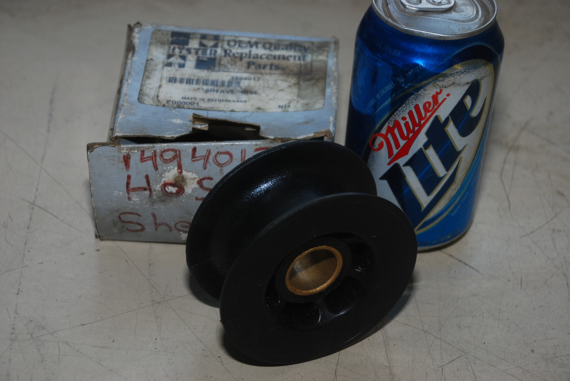 NEW, Hyster Forklift HYDRAULIC Hose Sheave roller Part No. 1494017