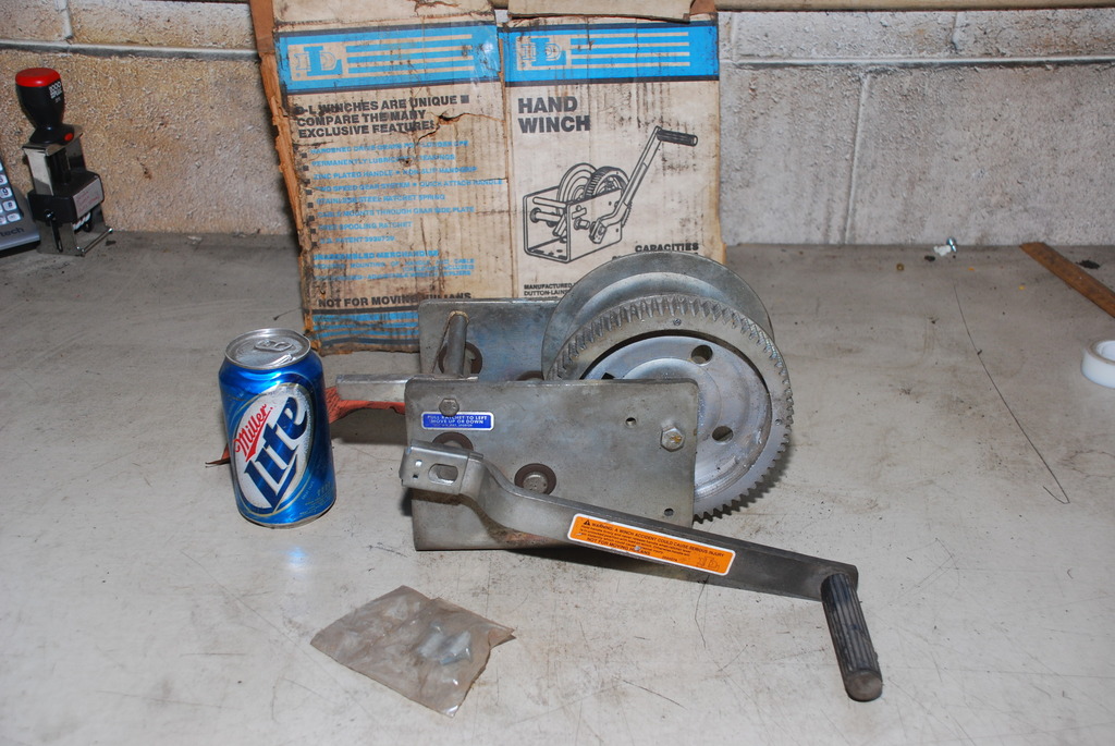 NEW, Dutton Lainson Hand Winch DL2500 600-3500 lb. Made in USA